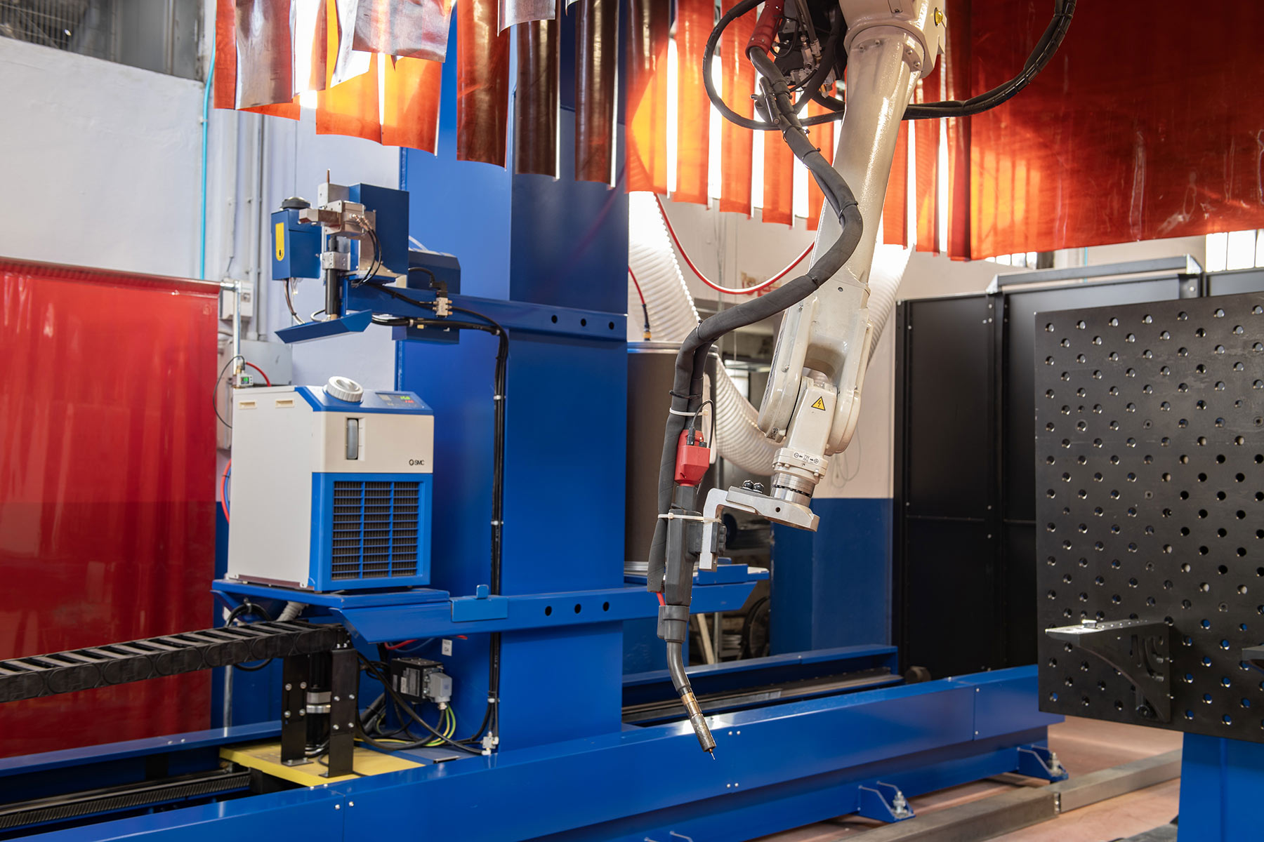 New Panasonic Welding Robot – Gef – Industrial Extraction Solution